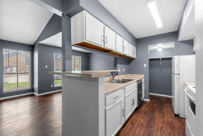 7200 W T C Jester Blvd Unit 1003 - Houston, TX | ForRent.com