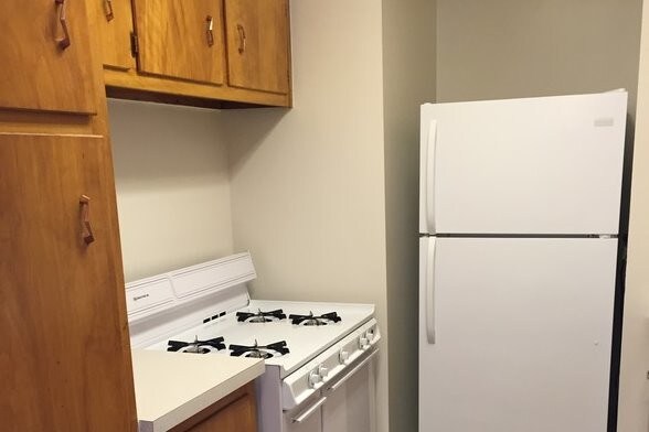 Midpark Village Apartments For Rent in Middleburg Heights, OH | ForRent.com
