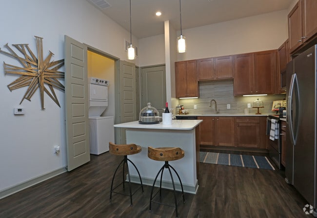 Apartments for Rent Near Rice University - Student Housing | Rice ...