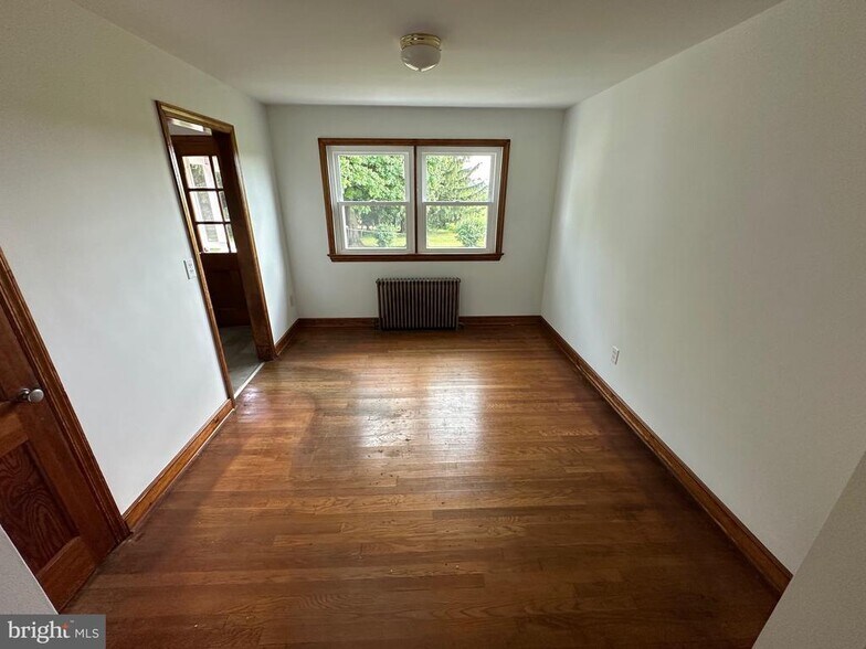 222 Fulton Rd - House for Rent in Oxford, PA | ForRent.com
