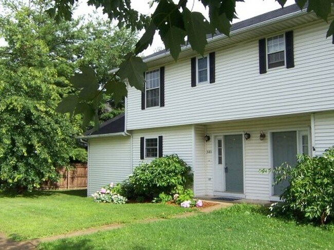 Three Bedroom Duplex - House Rental in State College, PA | ForRent.com