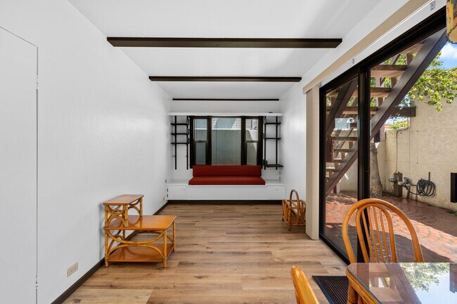 1107 Balboa Ave Unit Lower - Newport Beach, CA | ForRent.com