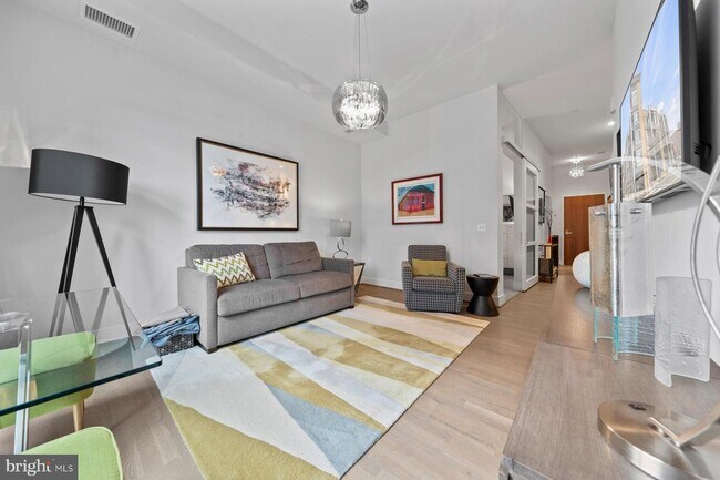 525 Water St SW Unit 304 - Washington, DC | ForRent.com