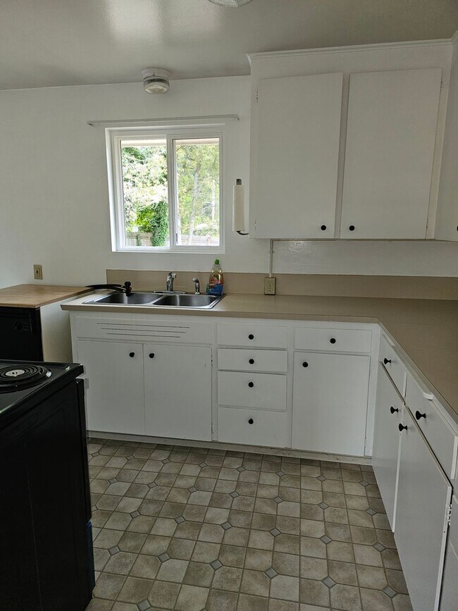 Charming 4 bedroom Rambler in Desirable Bo... - House Rental in Bothell ...