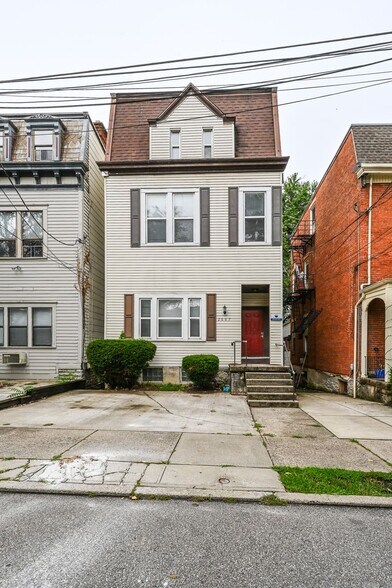 2667 Bellevue Ave Unit 2667 1 - Apartment for Rent | Cincinnati, OH ...