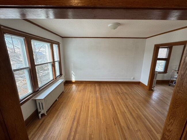 34 Nesbit Ave Unit 3 Off-Campus Housing, West Hartford, CT