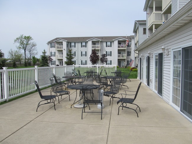 Crestmount Senior Apartments - Tonawanda, NY | ForRent.com
