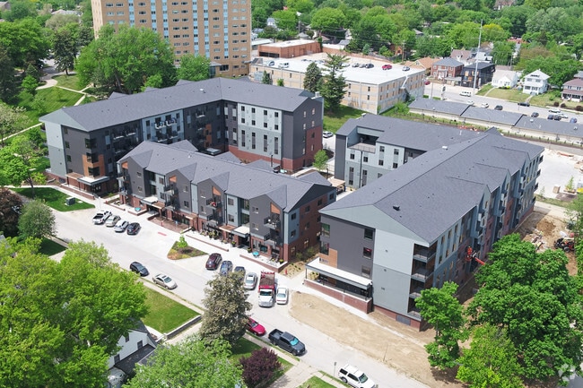 Creighton University | Off-Campus Housing Search