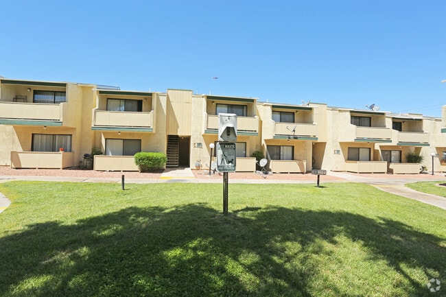 Tamarus Park Apartments - Las Vegas, NV | ForRent.com