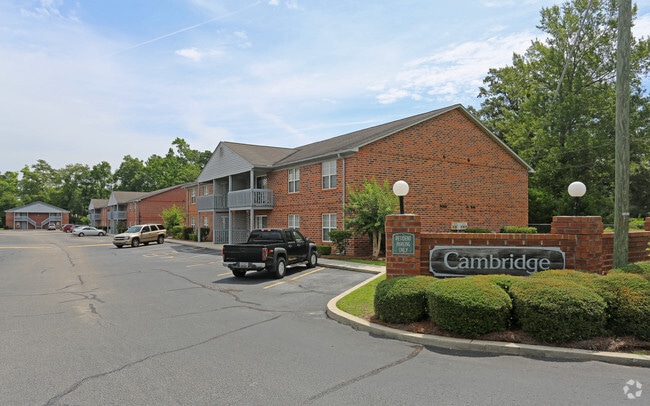 Cambridge Apartments of Florence - Florence, SC | ForRent.com