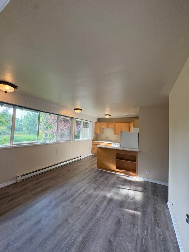 2172 W 15th Ct Condo Unit Westmoreland Village - Condo for Rent in ...