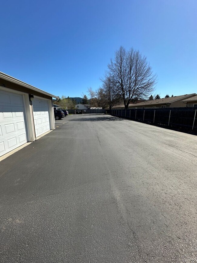 Single Level Condo - House Rental in Coeur d'Alene, ID | ForRent.com