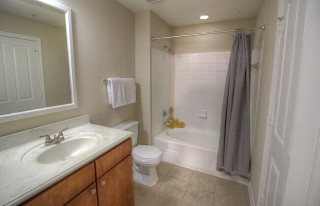 Classy 2 Bedroom Home: Elegant City Living Unit B-792 - Houston, TX ...