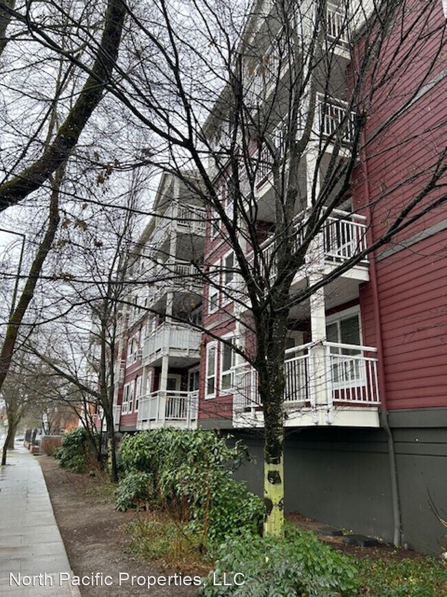 2 br, 2 bath House - 2805 NE 125th St #303 - House Rental in Seattle ...