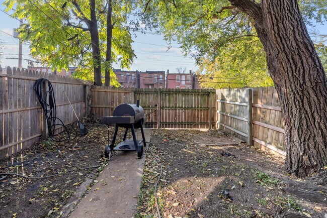 3832 Blaine Ave Townhome - Townhome Rental in Saint Louis MO | ForRent.com