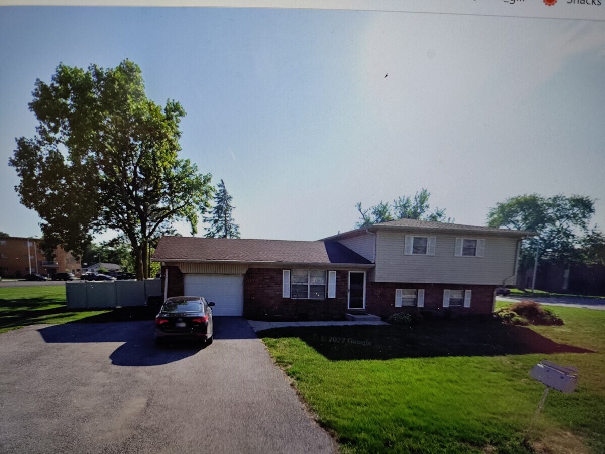 109 Welcome Way Blvd E Rental - House Rental in Indianapolis, IN ...