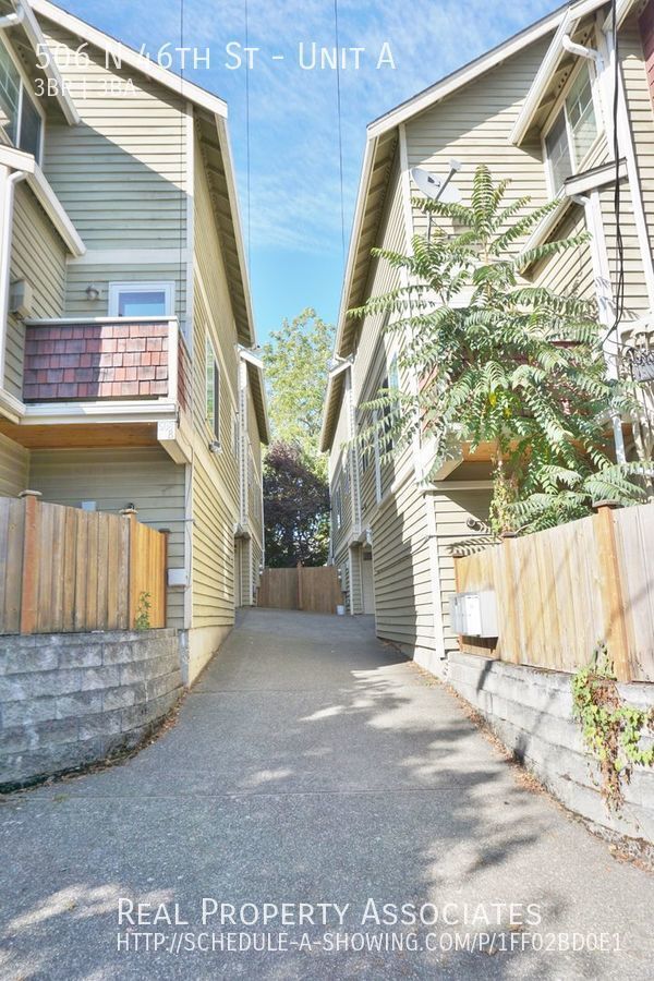Lovely upgraded Townhouse Unit A - Seattle, WA | ForRent.com