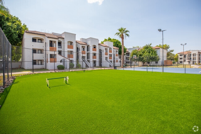 Grand Canyon University Off-Campus Housing & Apartments | ForRentUniversity