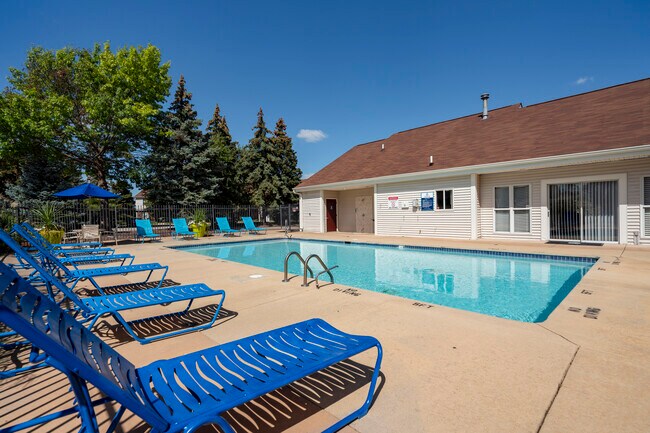 Clinton Place Apartments For Rent in Clinton Township, MI | ForRent.com