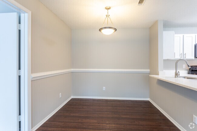 CHAPEL VIEW Apartments - Chapel Hill, NC | ForRent.com