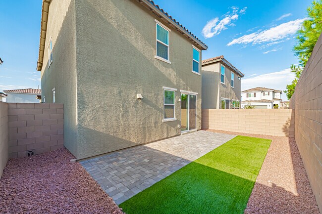 6577 Mustang Rdg - House Rental in Las Vegas, NV | ForRent.com