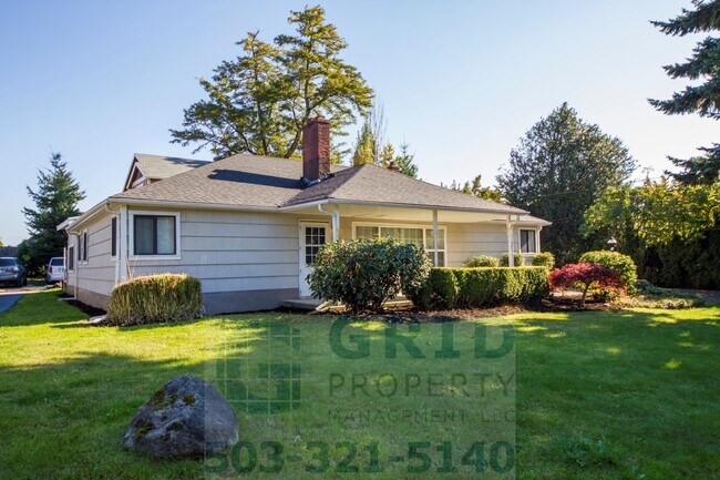 Beautiful, Spacious 3 Bedroom - Close-in C... Rental - House Rental in ...