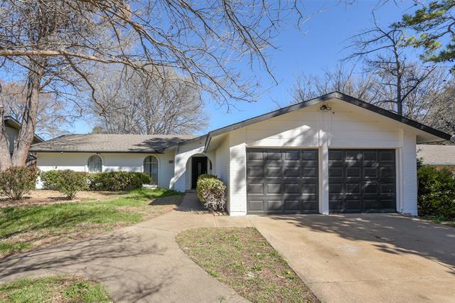 1905 Wickersham Dr - House Rental in Arlington, TX | ForRent.com