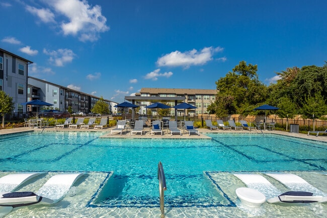 Birchway Perry Road Apartments - Houston, TX | ForRent.com