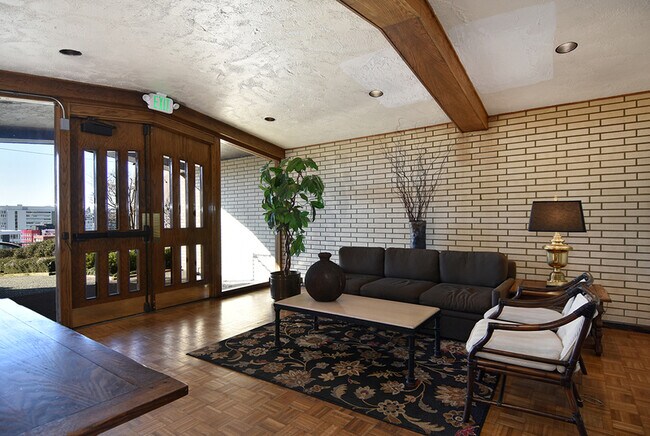 320 Melrose Ave E Unit #503 - Condo for Rent in Seattle, WA | ForRent.com