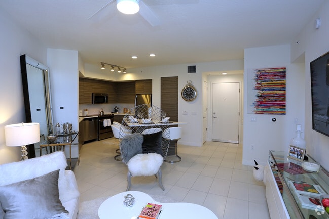10X Boca Raton Apartments - Boca Raton, FL | ForRent.com