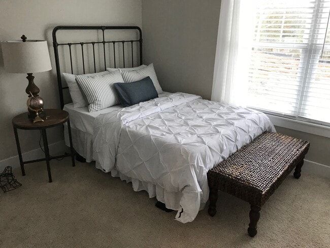 864 Clemson Apartments | Clemson University | Off-Campus Housing Search