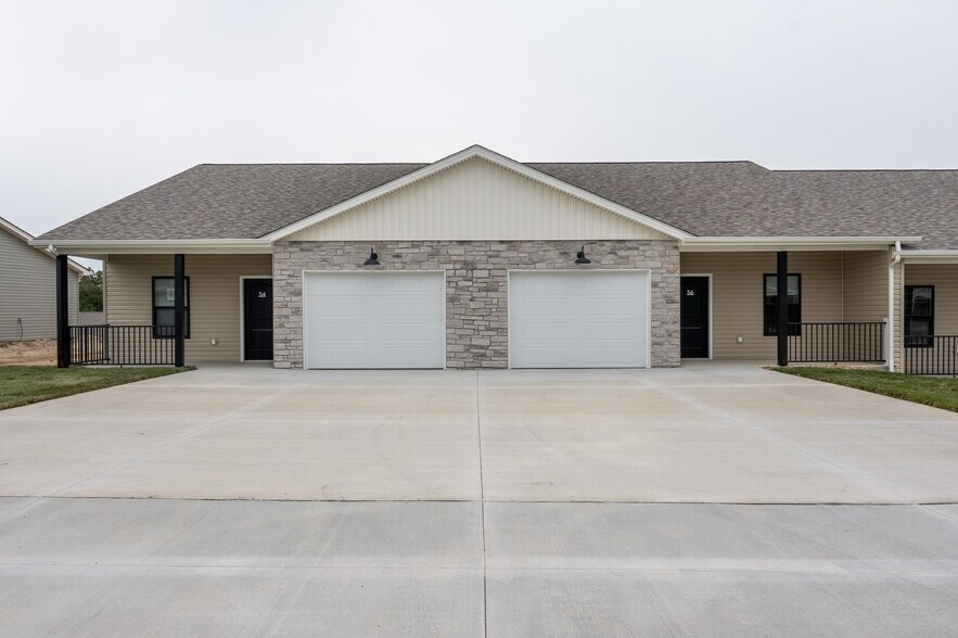 Apartments with Move-in Specials under $2,500 in Moscow Mills MO - 2 ...