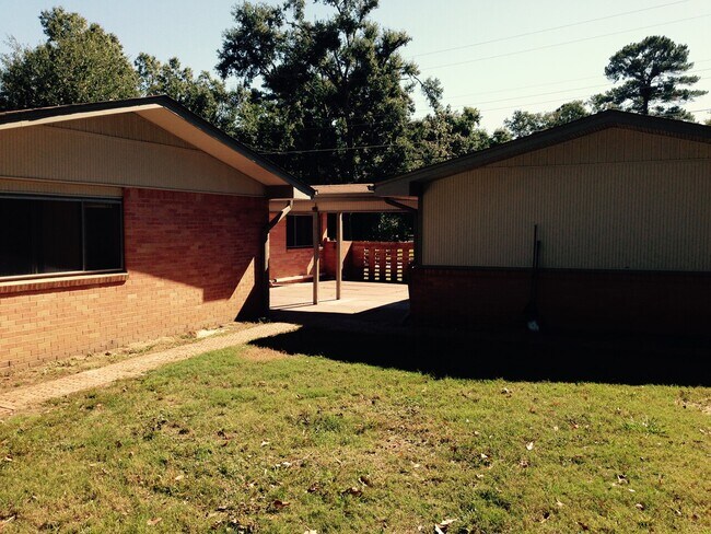 2101 Smallwood Dr Rental - House Rental in Longview, TX | ForRent.com