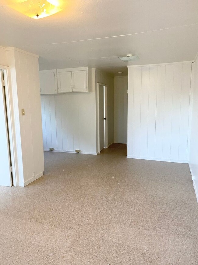 Aliamanu/Salt Lake - 2 bedroom 1 bath Duplex - House Rental in Honolulu ...