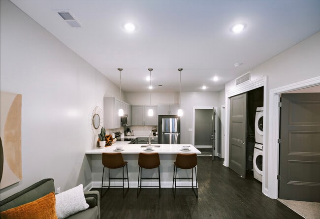 Topiary Park Crossing Apartments - Columbus, OH | ForRent.com