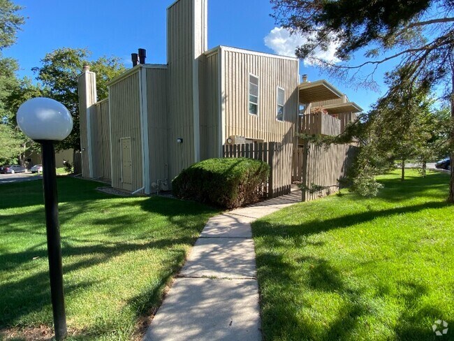 Apartments for Rent in Niwot CO - 2 Apartments | ForRent.com