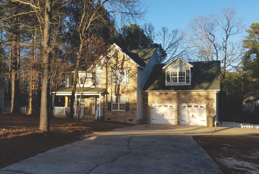 51 Sandy Point - House for Rent in Sanford, NC | ForRent.com
