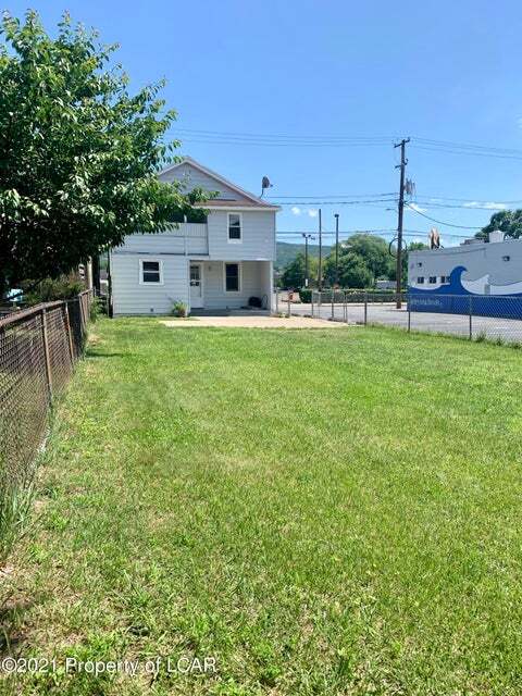 196 N Washington St - House Rental in Wilkes-Barre, PA | ForRent.com