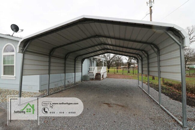 21221 El Toro - Country living at it's bes... - House Rental in Redding ...