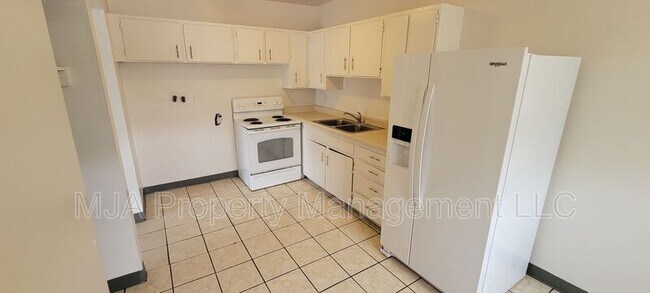 752 N Irving St Unit 752 Apt 3 - Condo for Rent in Salt Lake City, UT ...