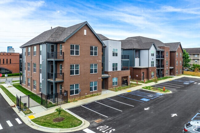 Signature Apartments | Lexington Off-Campus Housing Website | Off ...