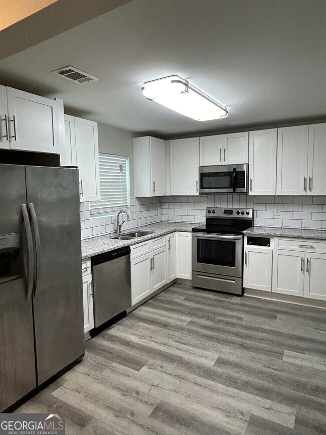 1721 Stanton Rd SW - House Rental in Atlanta, GA | ForRent.com