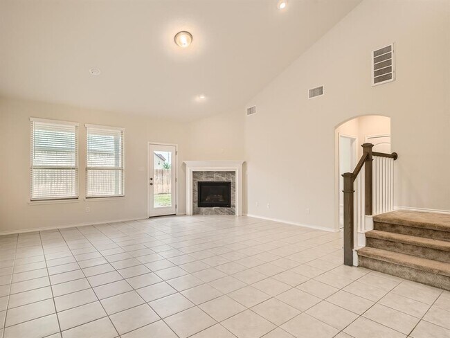 303 Duroc Dr - House for Rent in Hutto, TX | ForRent.com