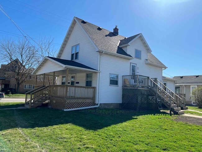 600 Depere St Rental - House Rental in Menasha, WI | ForRent.com