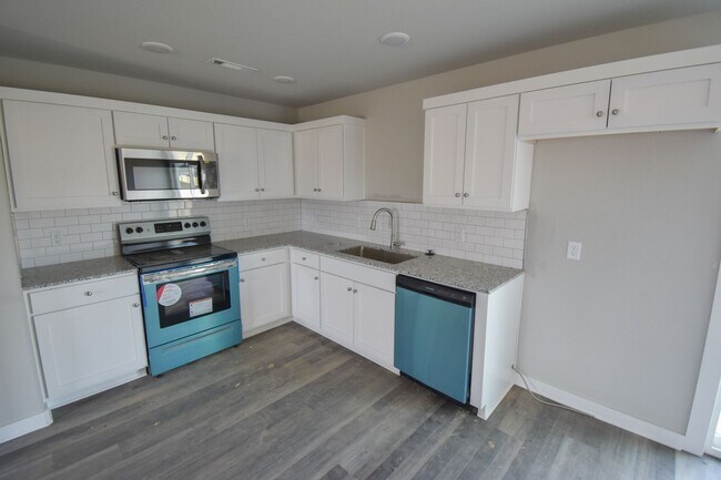 Beautiful 3 Bedroom 2 Bath Home in Farming... Rental For Rent in ...