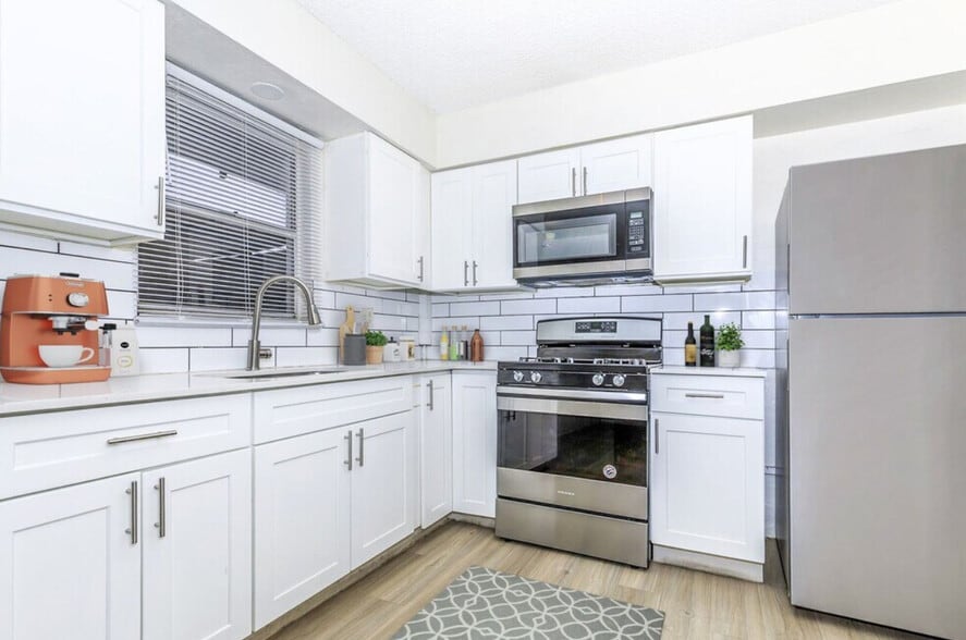 Summit on Thomas | Phoenix, AZ | Starting at $750 | ForRent.com