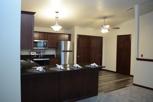 Bluff Ridge Apartments - Whitewater, WI | ForRent.com