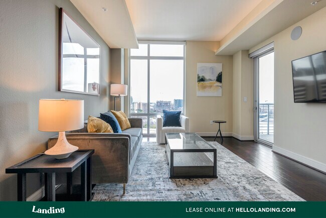 1055 N Anchor Way Apartment - Portland, OR | ForRent.com