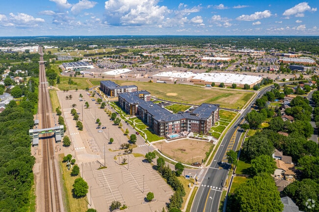 Lyra Apartments For Rent in Coon Rapids, MN | ForRent.com