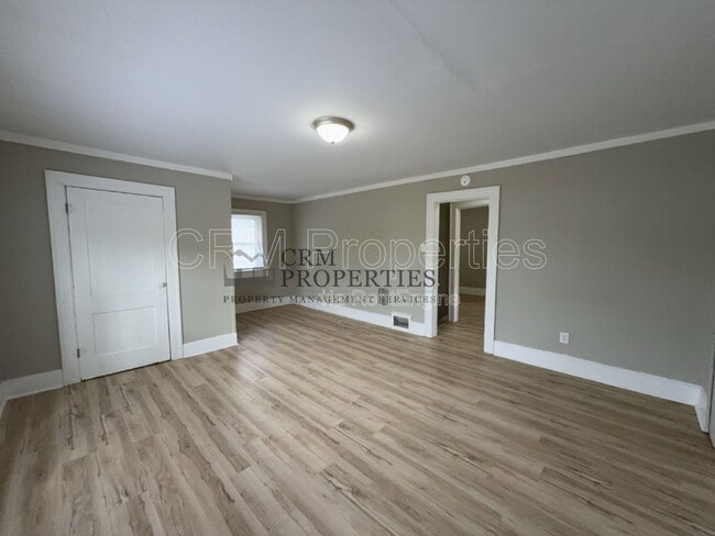 301.5 N Temple Ave Off-Campus Housing, Indianapolis, IN